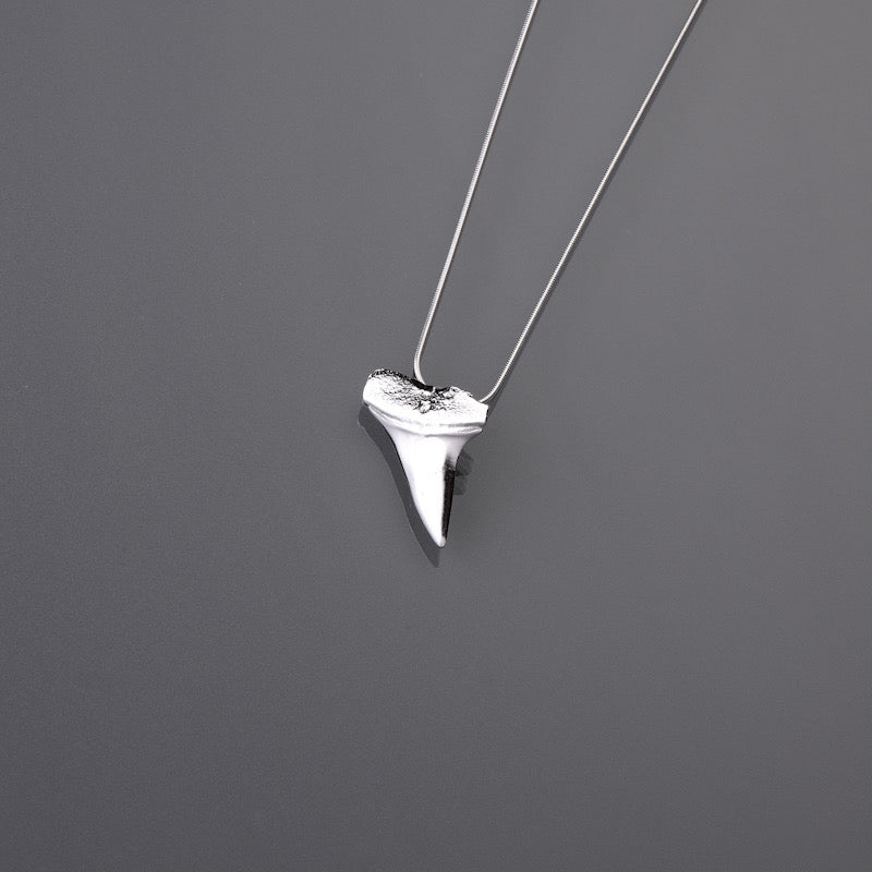 Hammerhead shark teeth pendant – Galapagos Jewelry